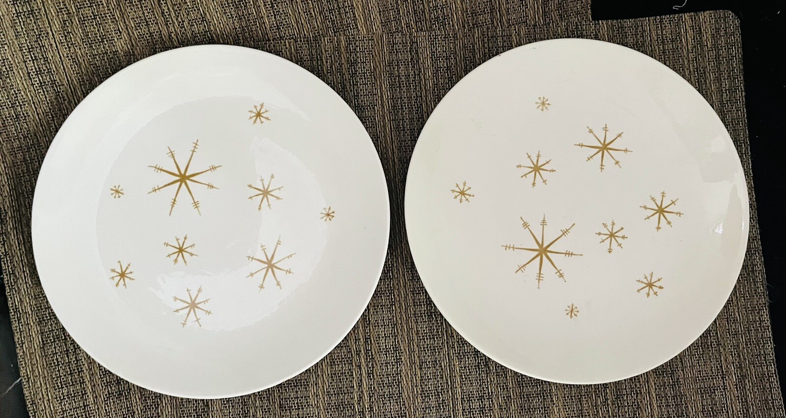 Lot of TWO 10-1/8" Dinner Plates - Royal China STAR GLOW - MCM Atomic ...