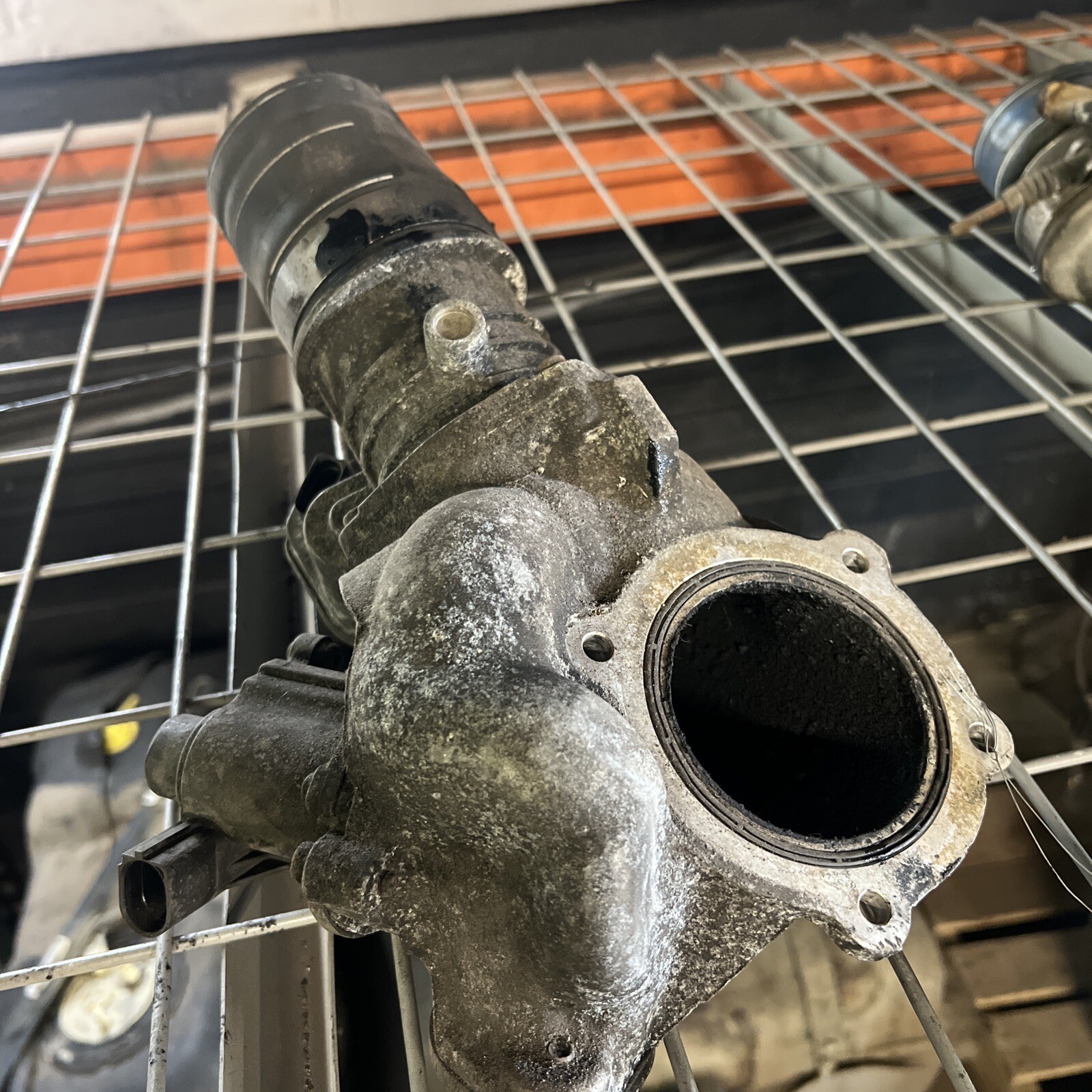 2008-2010 Ford 6.4L Diesel - Throttle Body and EGR Valve Assembly OEM ...