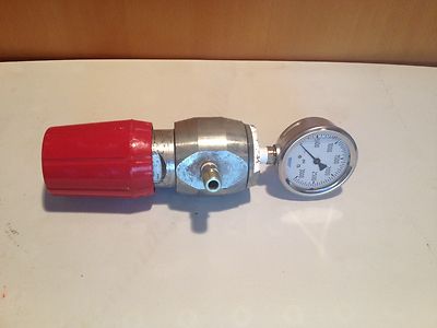 GRACO 217576 High Pressure Fluid Regulator with FLUID GUAGE Lot 1077 | eBay