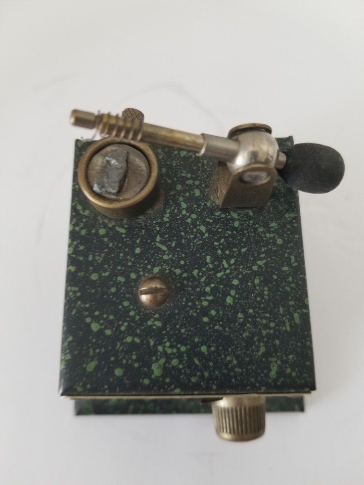 Vintage Antique Howe Crystal Radio Receiver Chicago IL USA Auto Product ...