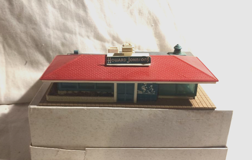 HO Gauge/Slot Car Vintage Tyco Howard Johnson Restaurant & Roadside ...