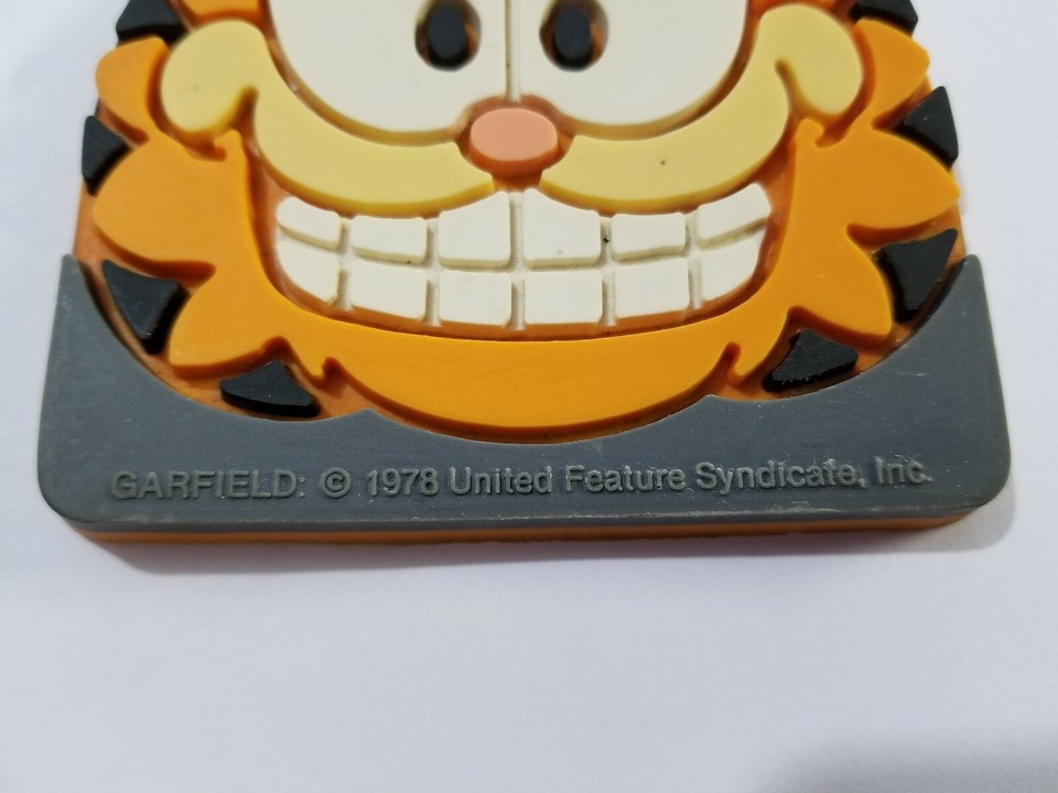 Garfield the Cat Key Chain Vintage 1978 Smiling 4 inches Orange Gray ...