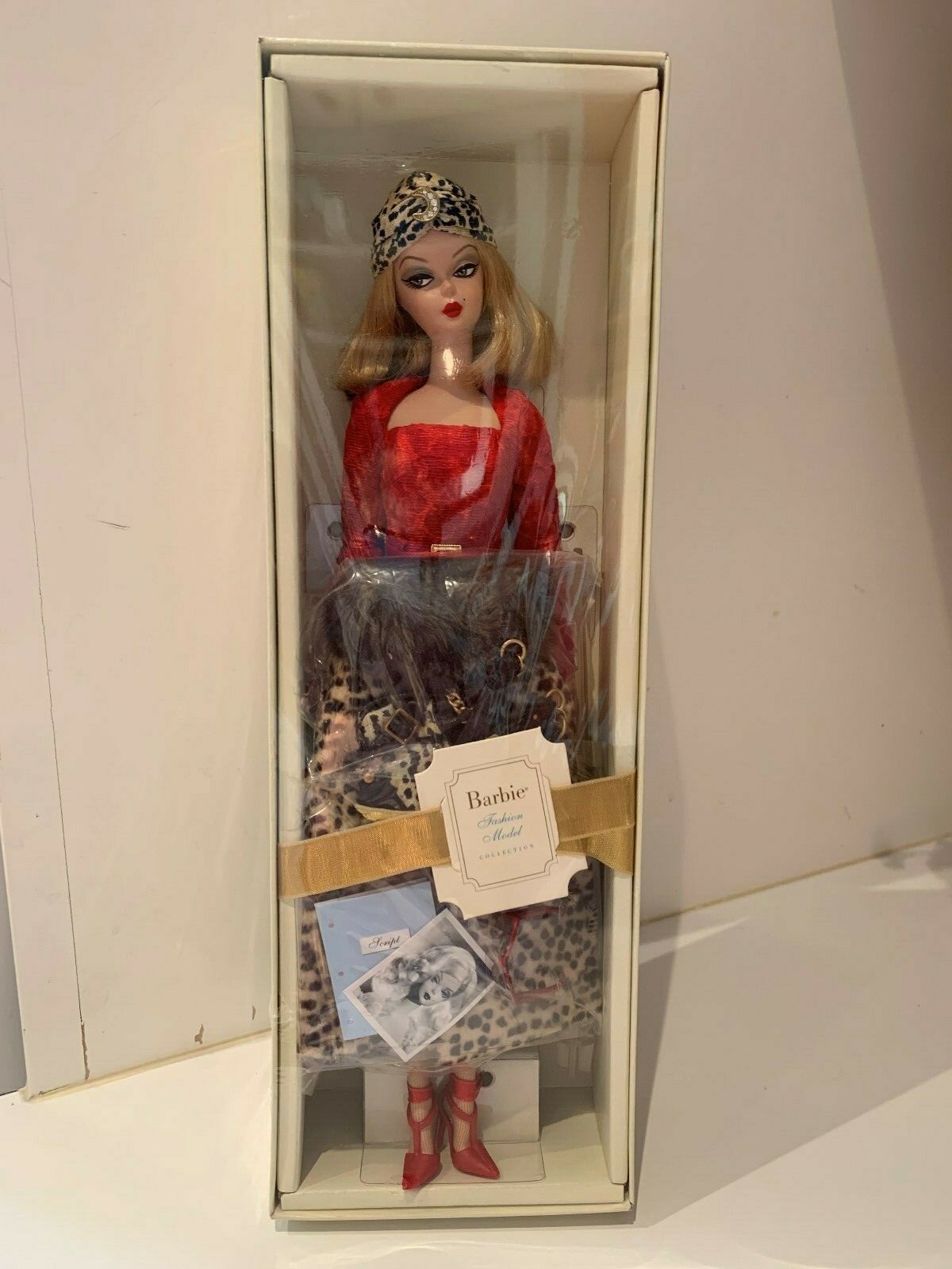 2006 BARBIE BLONDE 'RED HOT REVIEWS' SILKSTONE COLLECTOR EDITION #K7918 ...