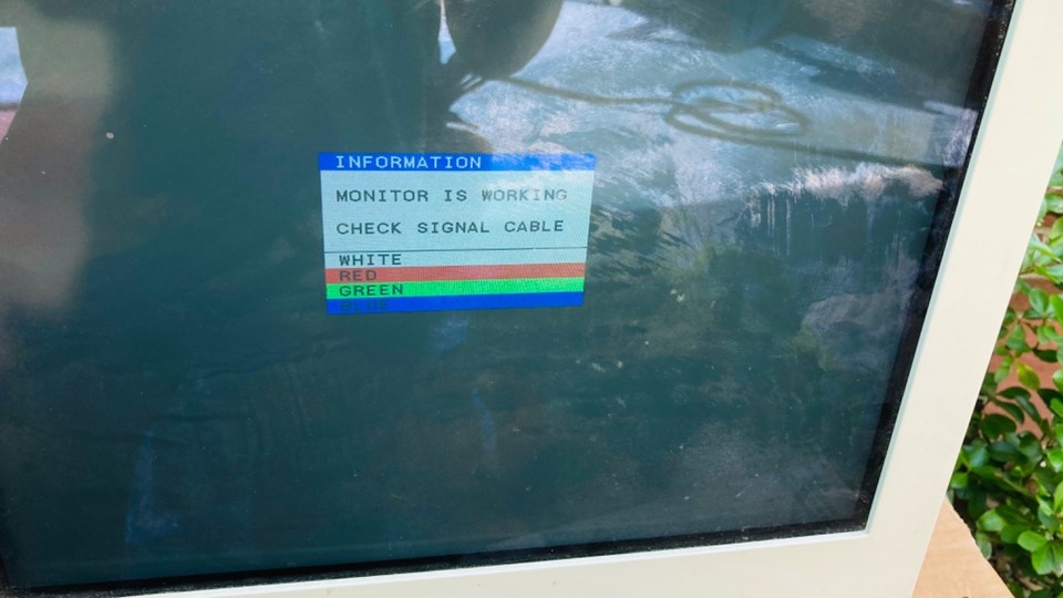 Dell Trinitron UltraScan P991 18" Computer CRT Retro Gaming Computer ...