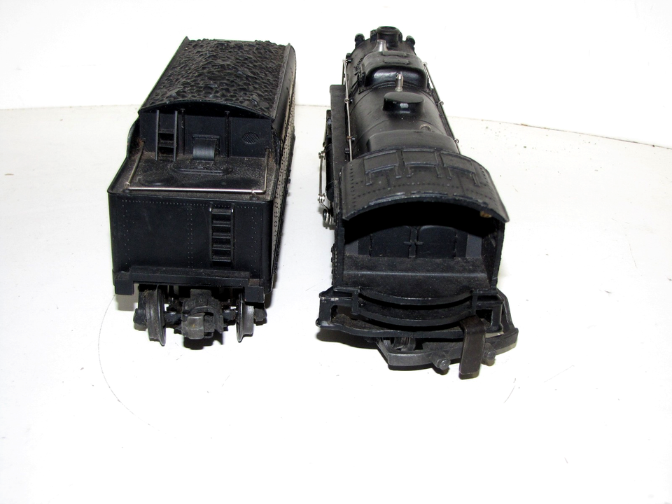 Postwar Lionel 2026 2-6-2 Prairie Steam Locomotive w/ 6466WX Tender ...