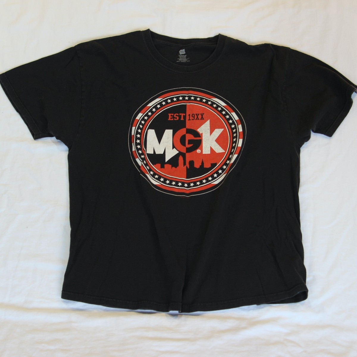 Logotipo De Mgk Est 19xx General Admission' Merch Bundles Available