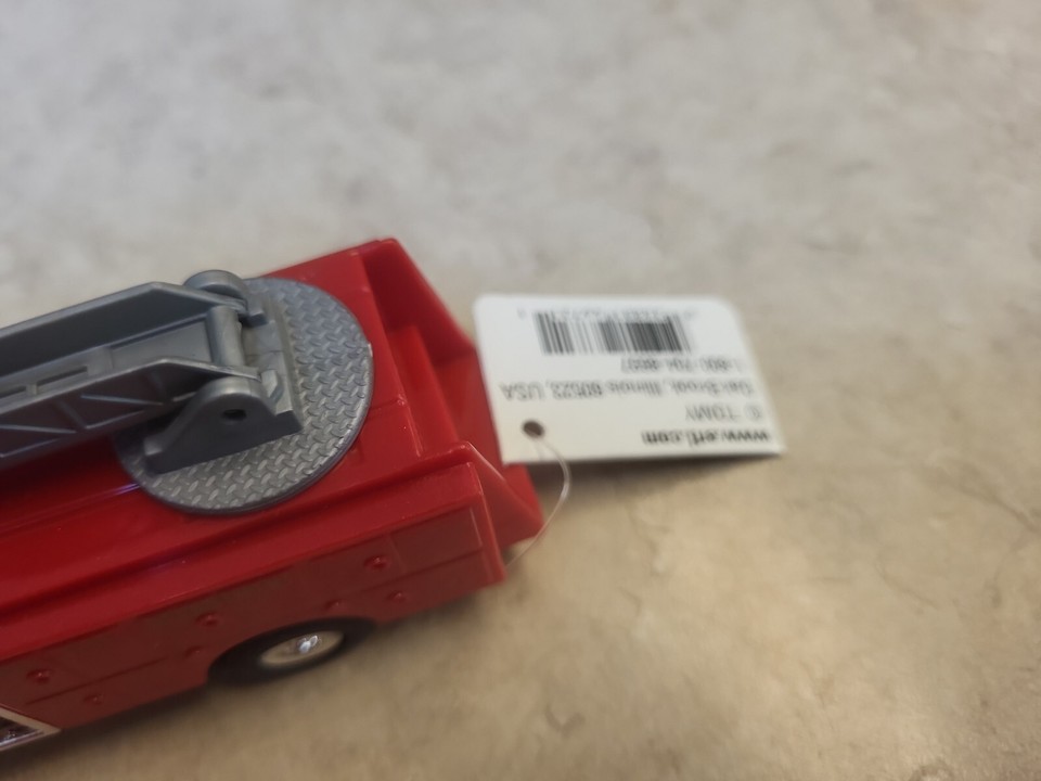 Fire Engine No. 7 TOMY Fire District ERTL Fire Truck Red | eBay