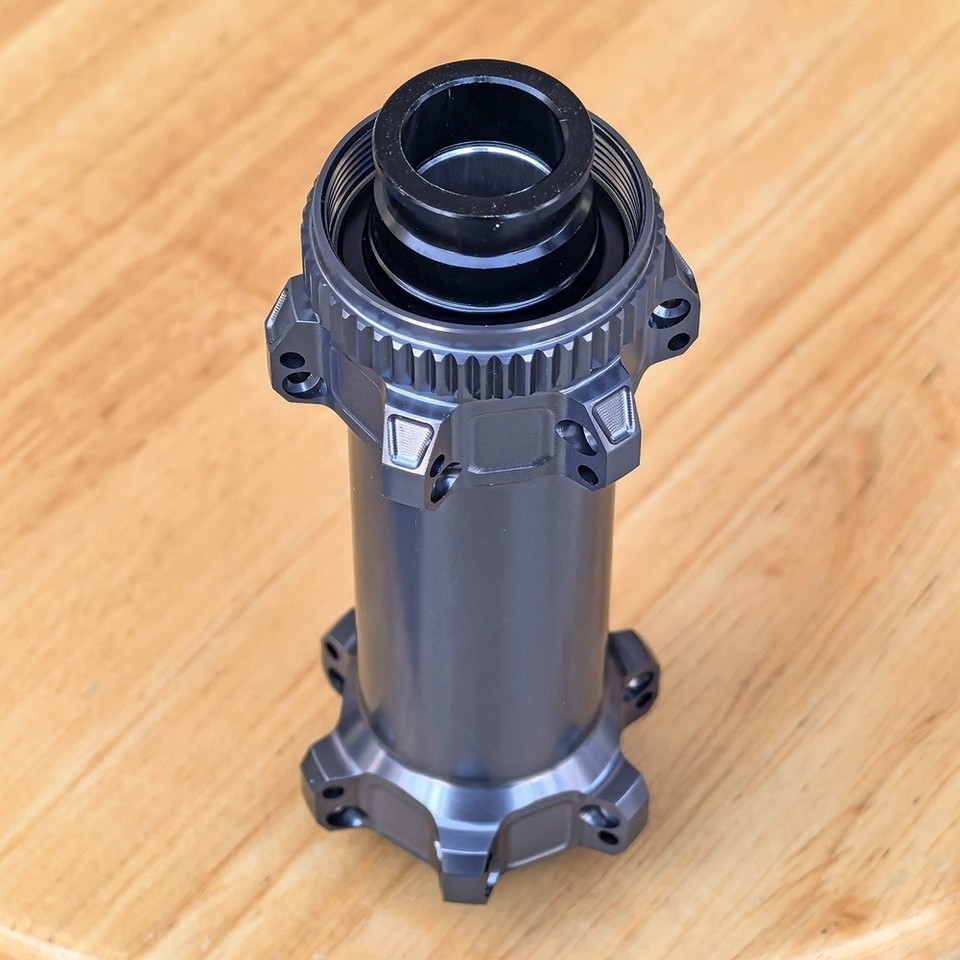 Road Bike Front Hub with 24 Spoke Holes 110mm Spacing M15 For Center ...