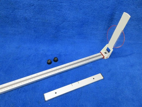 Seca 222 Wall Stadiometer Telescopic Height Measurement rod with large ...