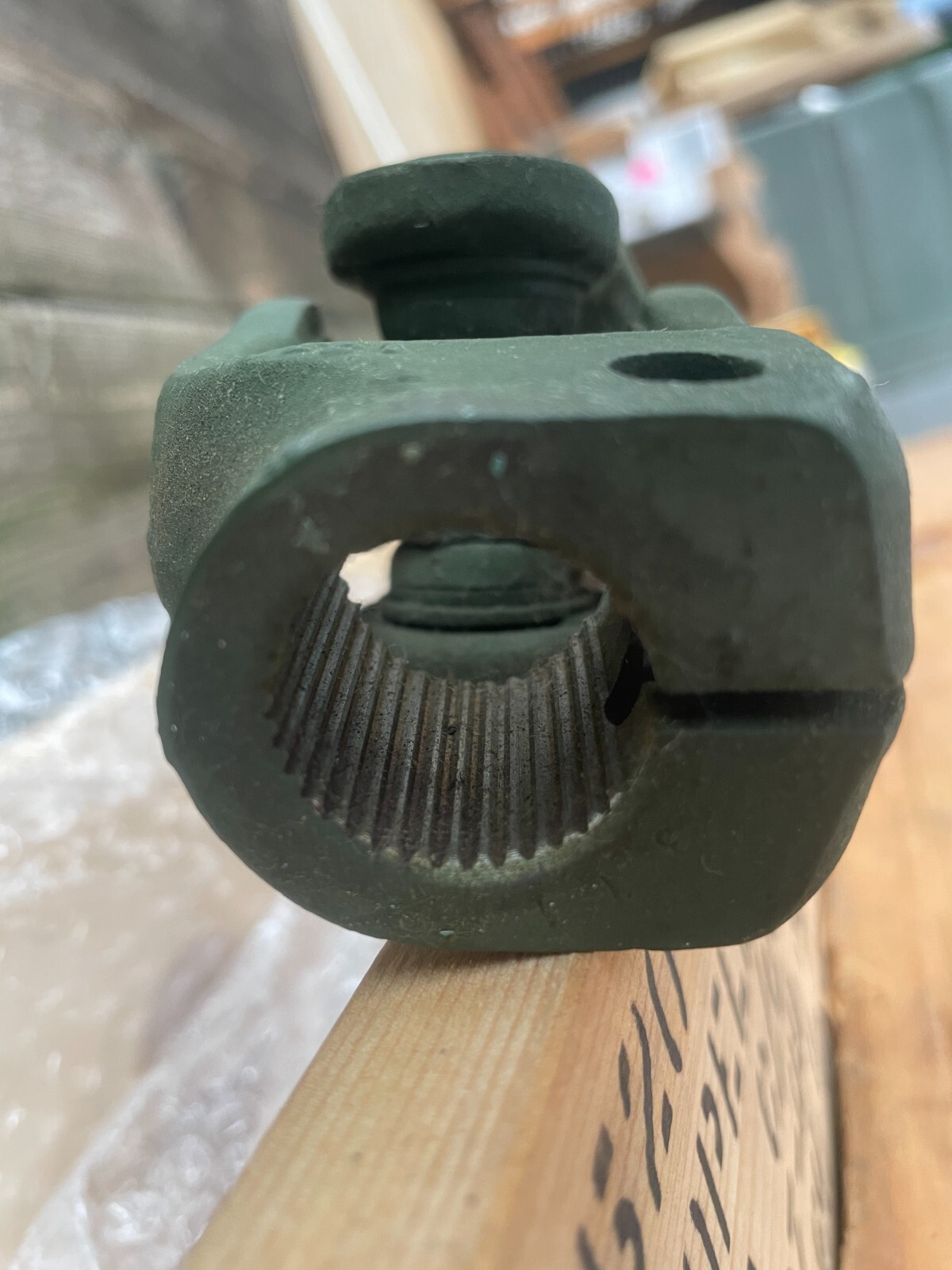 M939 5 TON 6x6 Steering Propeller Prop Shaft Double U-Joint w/ Bolts ...