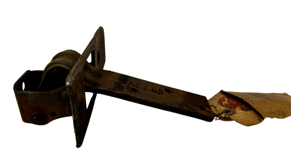 1941 Plymouth Sedan Front Upper Door Hinge Body Half 897342 NOS | eBay ...