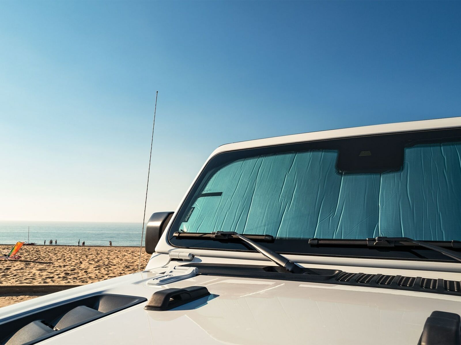 WeatherTech SunShade Full Vehicle KIt for 2022-2023 Jeep Grand Cherokee ...
