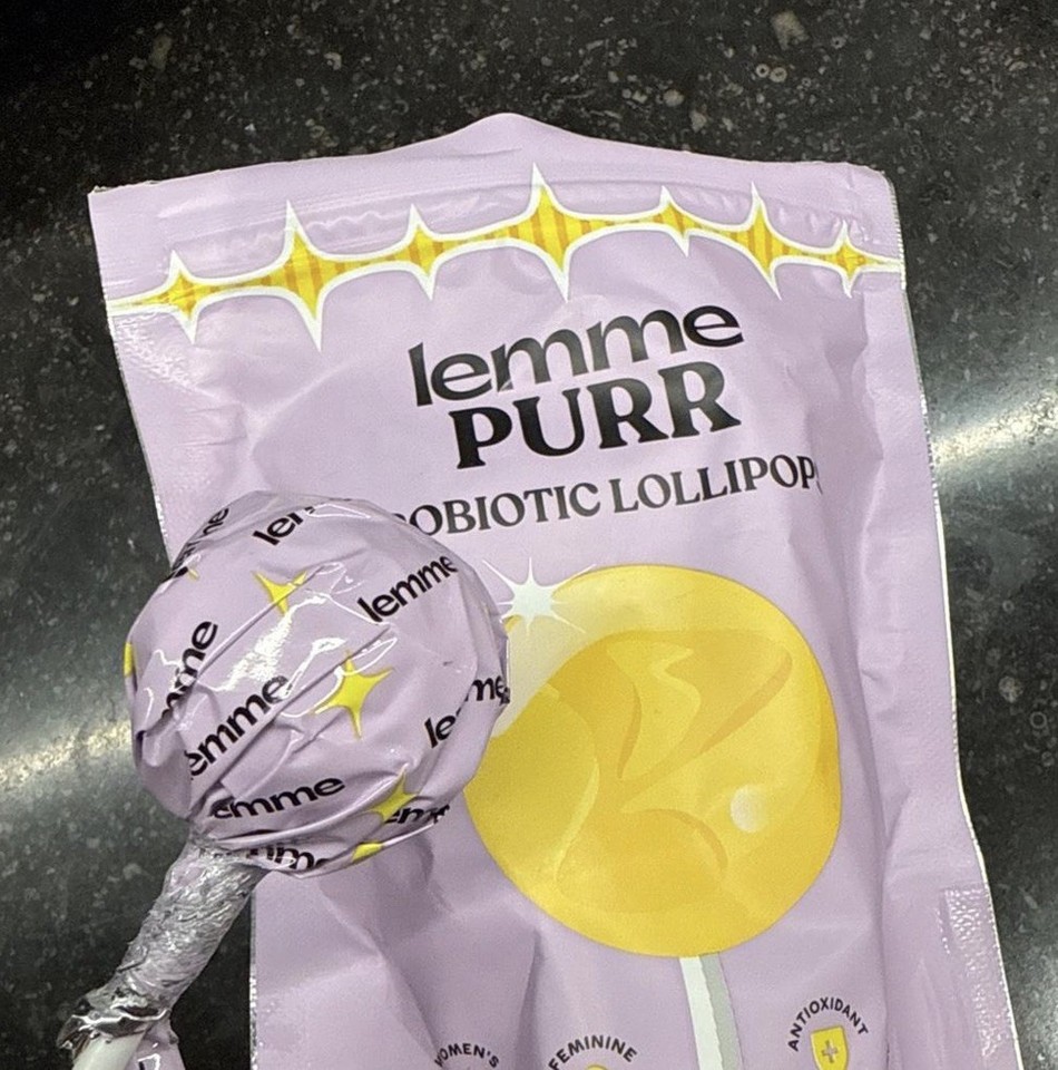 NEW! AUTHENTIC! Kourtney Kardashian Lemme Purr Lollipops 5ct, FREE ...