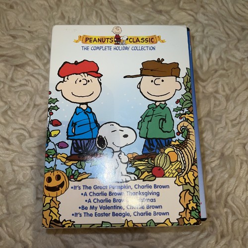PEANUTS CLASSIC THE COMPLETE HOLIDAY COLLECTION 5 DVD BOX SET Two are ...