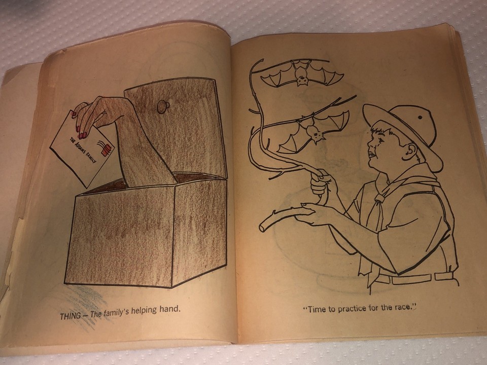 VINTAGE 1965 THE ADDAMS FAMILY COLORING BOOK WEDNESDAY GOMEZ MORTICIA ...