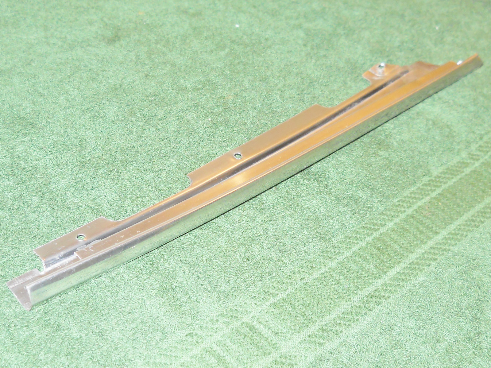 1967 1968 1969 Thunderbird Hardtop Landau LH 1/4 WINDOW DRIP RAIL TRIM ...
