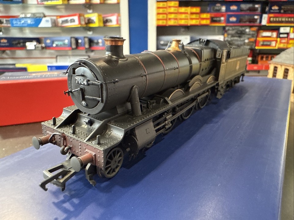 Bachmann 31-783 Modified Hall 7904 ‘FOUNTAINS HALL’ BR Black Early ...