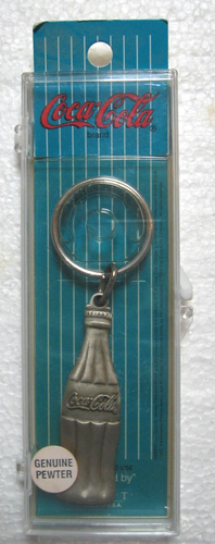 1995 COCA-COLA PEWTER BOTTLE KEY RING, MADE IN USA, IN ORIGINAL PACKAGE ...