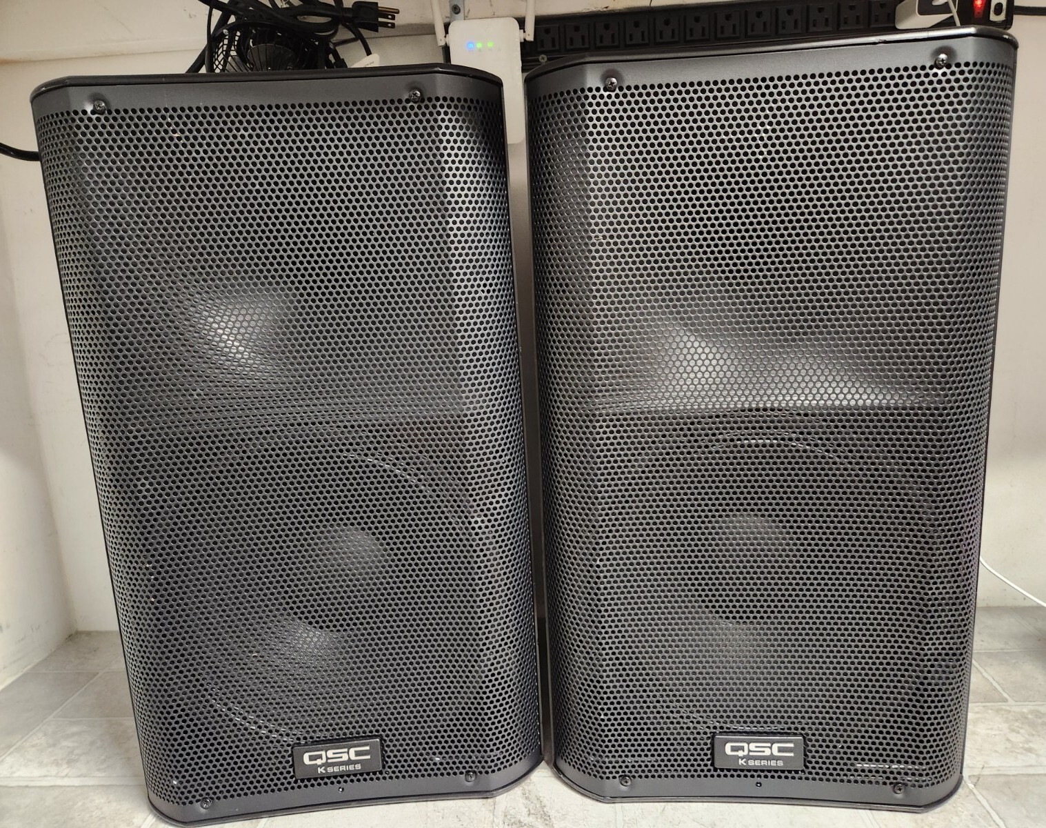 Pair of QSC K12 Active Speakers | eBay