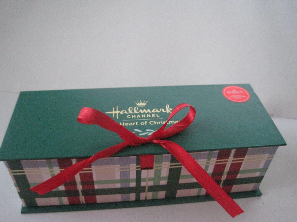 Hallmark Channel Heart Of Christmas Candles W/ Box Set 3 New | eBay