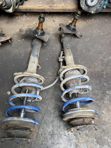 COMMODORE Front struts vb vh vk 1 PAIR | eBay Australia