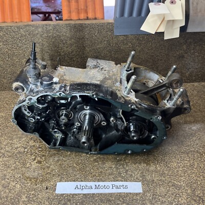 76 Yamaha YZ400 Engine Bottom End Crank Transmission Lower Cases 1976 ...