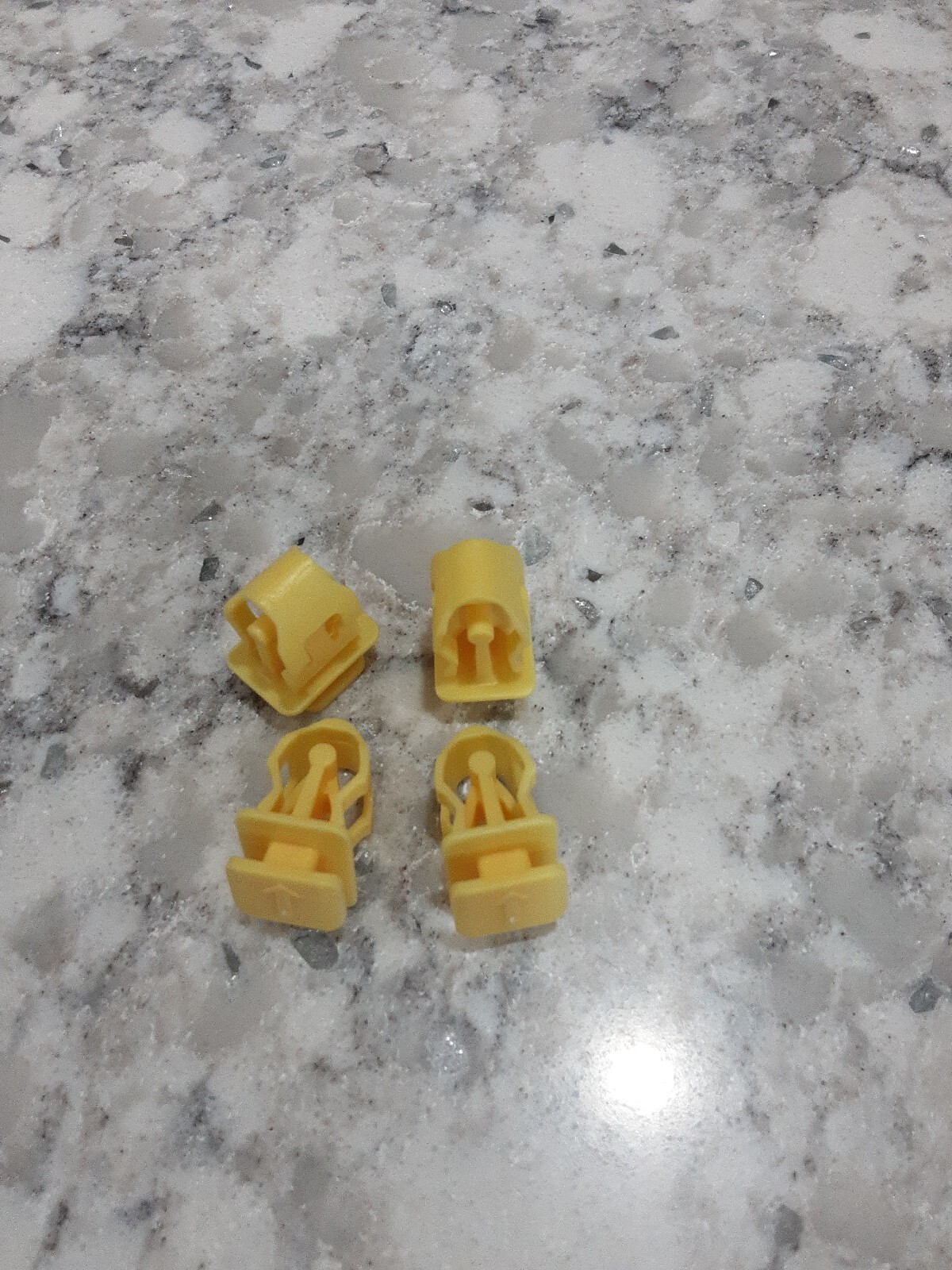 set of 4 OEM Front Bumper Retainers GM 11603057 | eBay