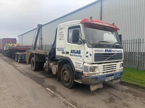 Volvo FM7 Drawbar Spec Extending Arm Skip Loader wagon And Drag with ...
