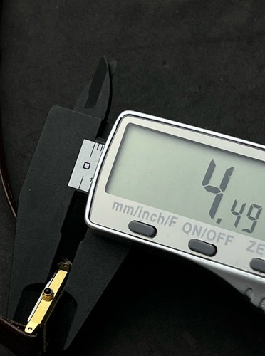 Vintage New 1984 CITIZEN CQ Tank Women’s 24mm Slim Quartz Watch 6j Gold ...