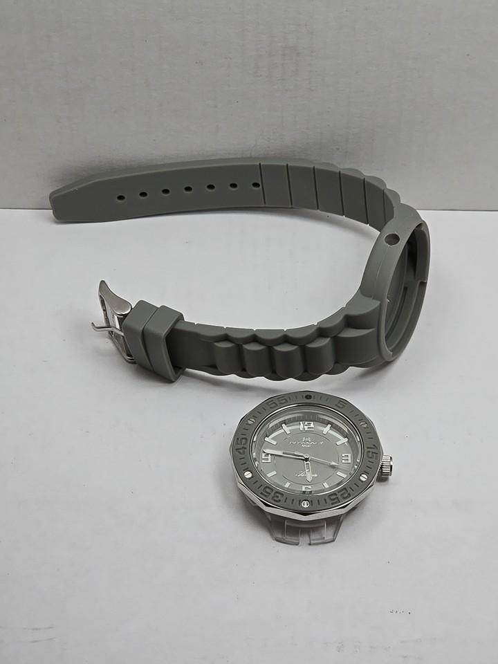 Oceanaut OC0226 Men's Watch Stainless Steel Silicone Quartz 3ATM New ...