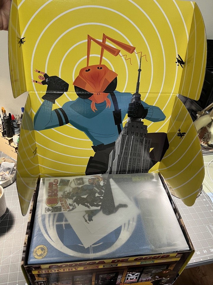 Mezco One:12 Gomez Hazard Squad Commander Bodega Box Con Fall 2020 ...