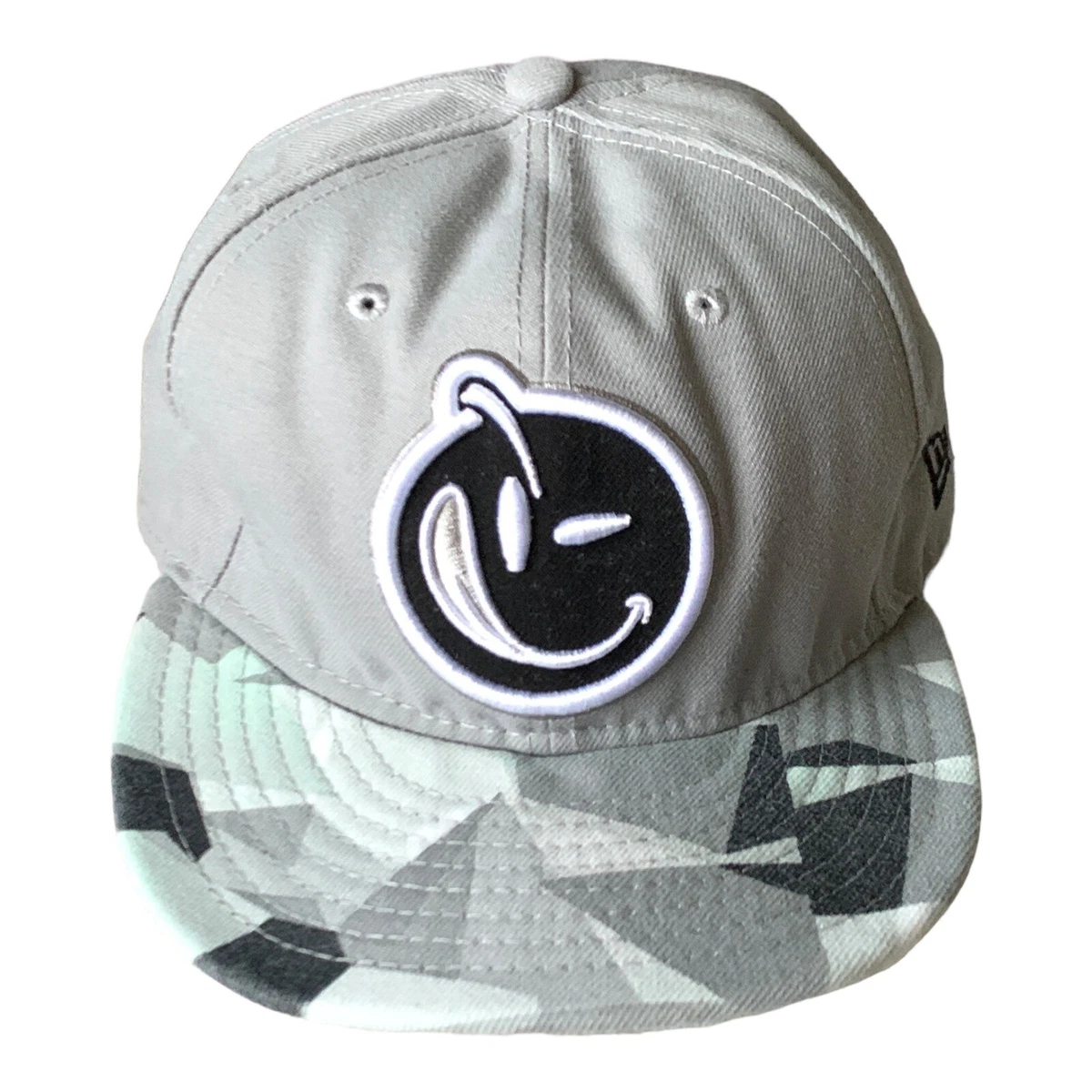 Yums Snapback Gray
