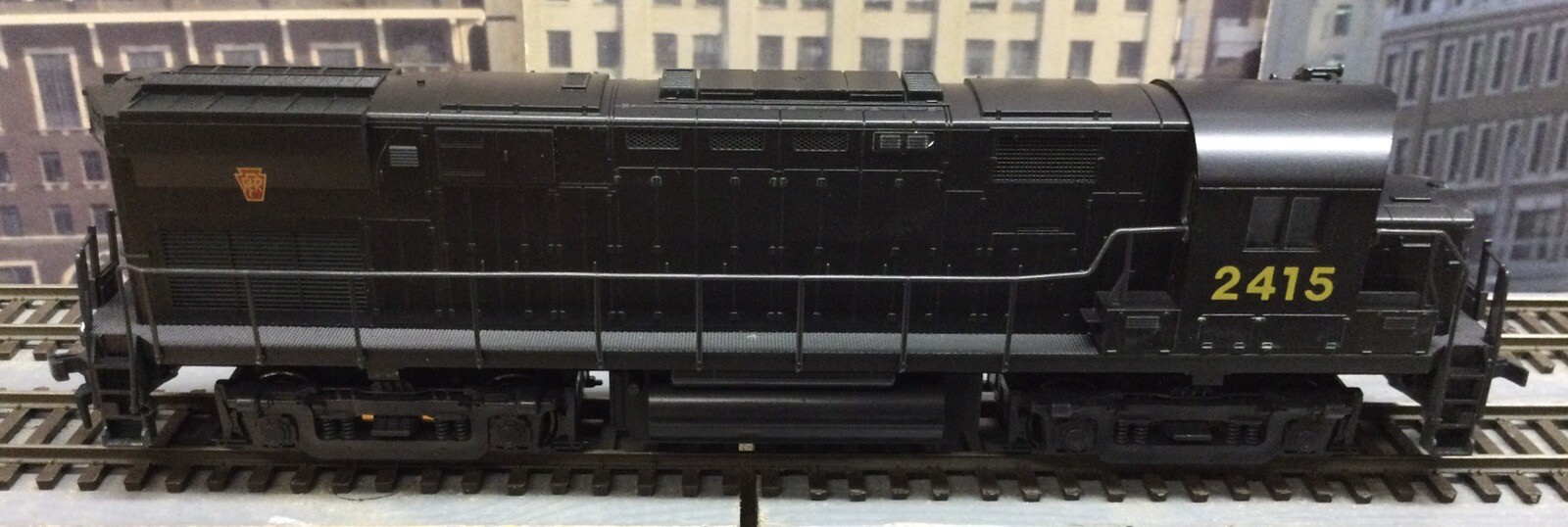 Atlas Yellow Box H.O. Locomotive Alco C-424 Pennsylvania (Railroad ...
