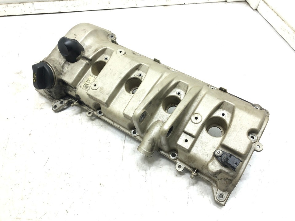 2011-2018 PORSCHE CAYENNE S 4.8L LEFT DRIVER ENGINE VALVE COVER OEM. | eBay