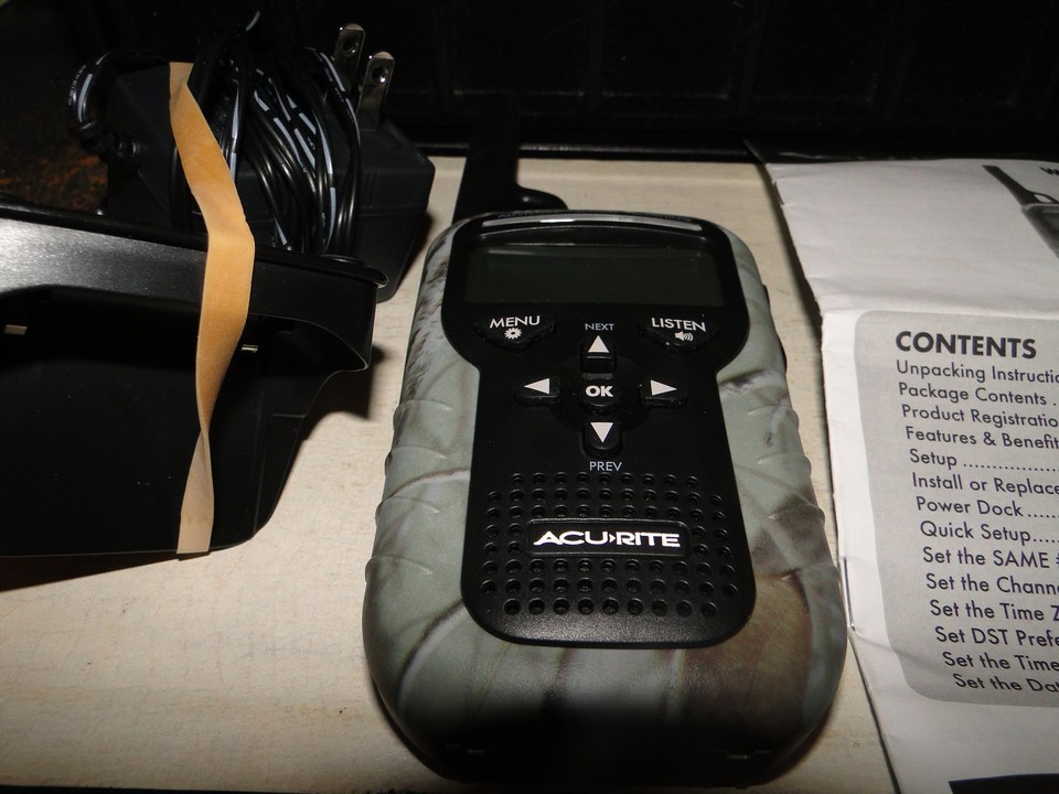 AcuRite Portable Weather Alert Radio MODEL#8552W/CHARGING STATION ...