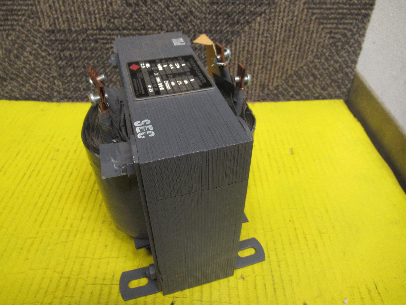 NEW NWL 1 PH TRANSFORMER 26888 PRI: 220V VOLT 4.6A 60CY. SEC: 40V VOLT ...