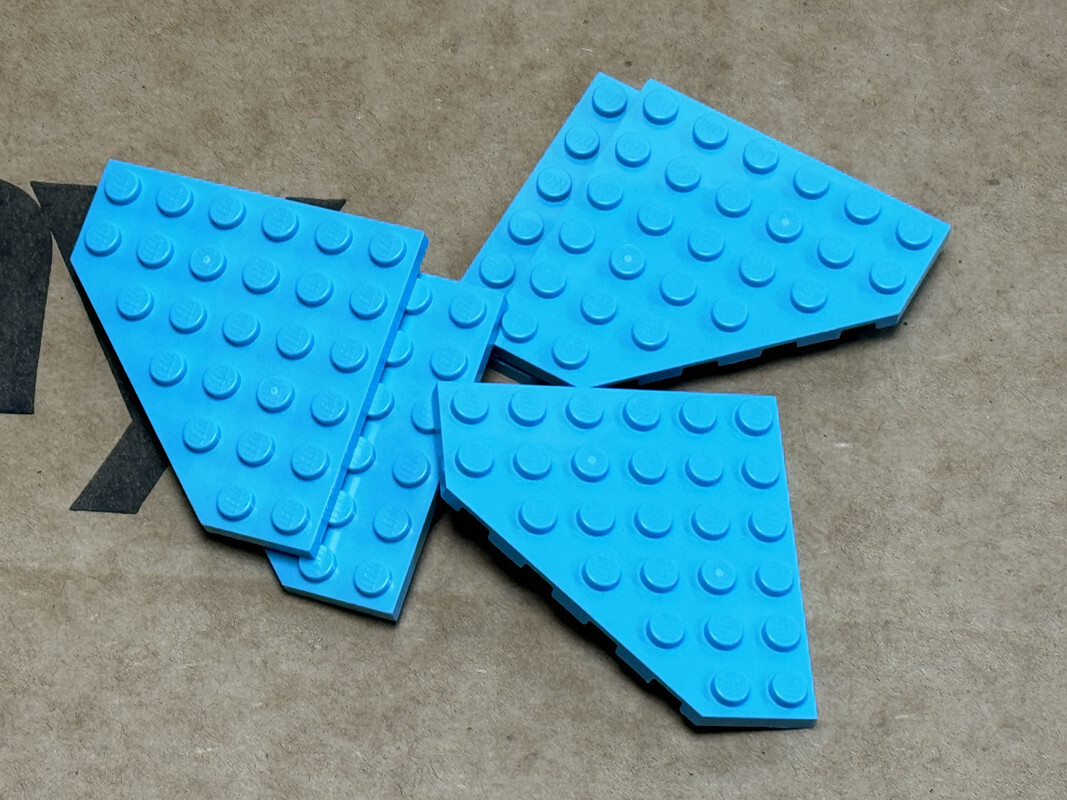 LEGO Parts - Medium Azure Wedge, Plate 6 x 6 Cut Corner - No 6106 - QTY ...
