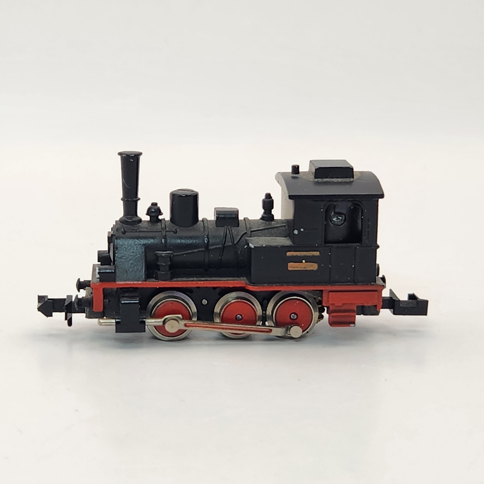 Vintage MINITRIX 2913 N Scale Steam Locomotive 9mm Train 0-6-0 West ...