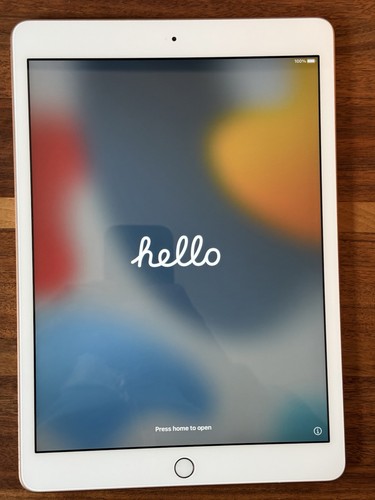 Apple iPad 8 (8th Gen) - (2020 Model) - 32GB - Wi-Fi - A2270 - Very ...