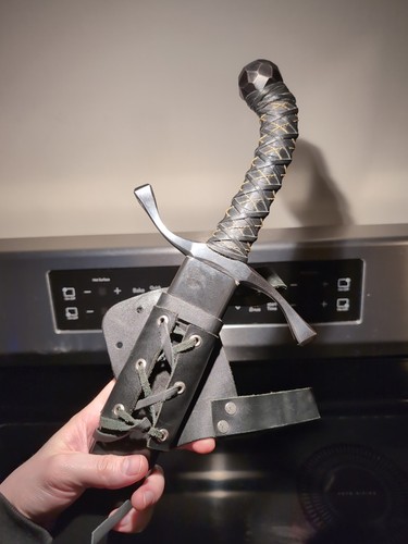 Sabersmith Hand Forged Steel Sabre w/ Decorative Pommel, Wood Sheath ...