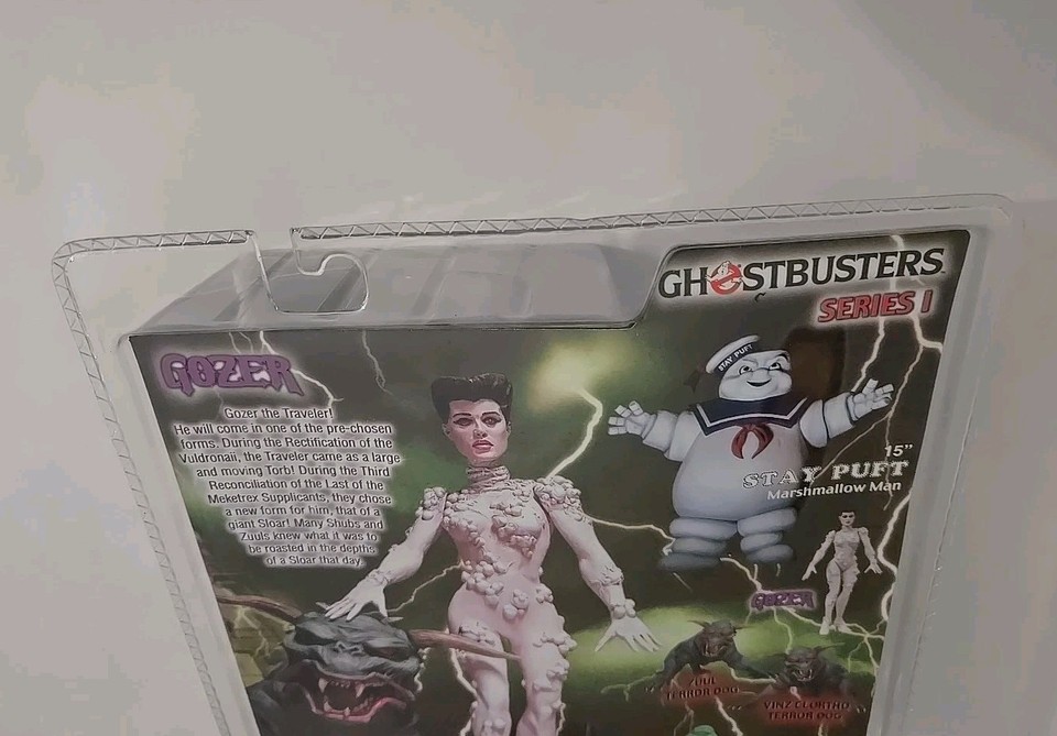 NECA Ghostbusters Action Figure Series 1 Gozer 2004 Vintage Reel Toys ...