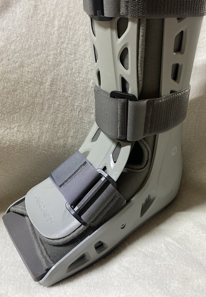 Aircast Airselect Recovery Boot Size Medium Walker Brace Semi Rigid ...