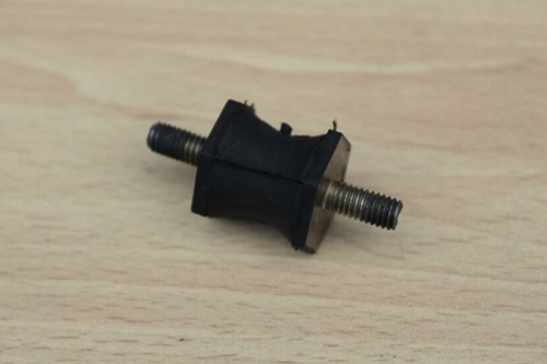 FLEXIBLE FIXING RUBBER STUD / INSTRUMOUNT - Jaguar XK8 XJ8 XJ6 XKR XJR ...