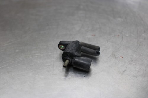 00-01 Honda RVT1000R RC51 SP1 Secondary Air Pair Valve Solenoid EGR | eBay