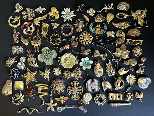 VINTAGE BROOCH PIN LOT OF 80 ALL SIGNED CORO MONET GIVENCHY TRIFARI ...