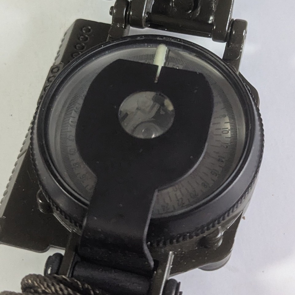 1978 U.S. Military Magnetic Compass/Case Stocker & Yale NSN 6605-00-151 ...