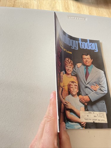 Psychology Today Aug 1975 I'm A Prisoner Of Love; Shock Treatment | eBay