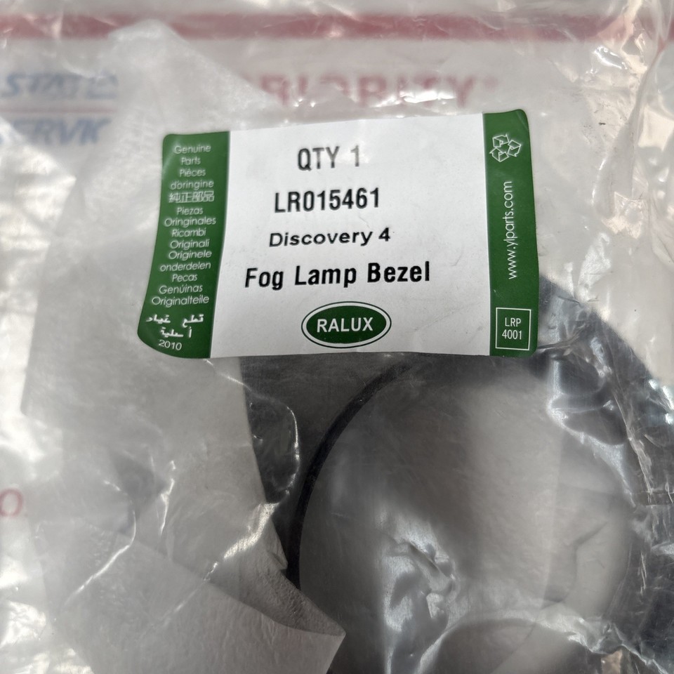 Land Rover LR4 Fog Lamp Bezel Left LH LR015461 New OEM | eBay