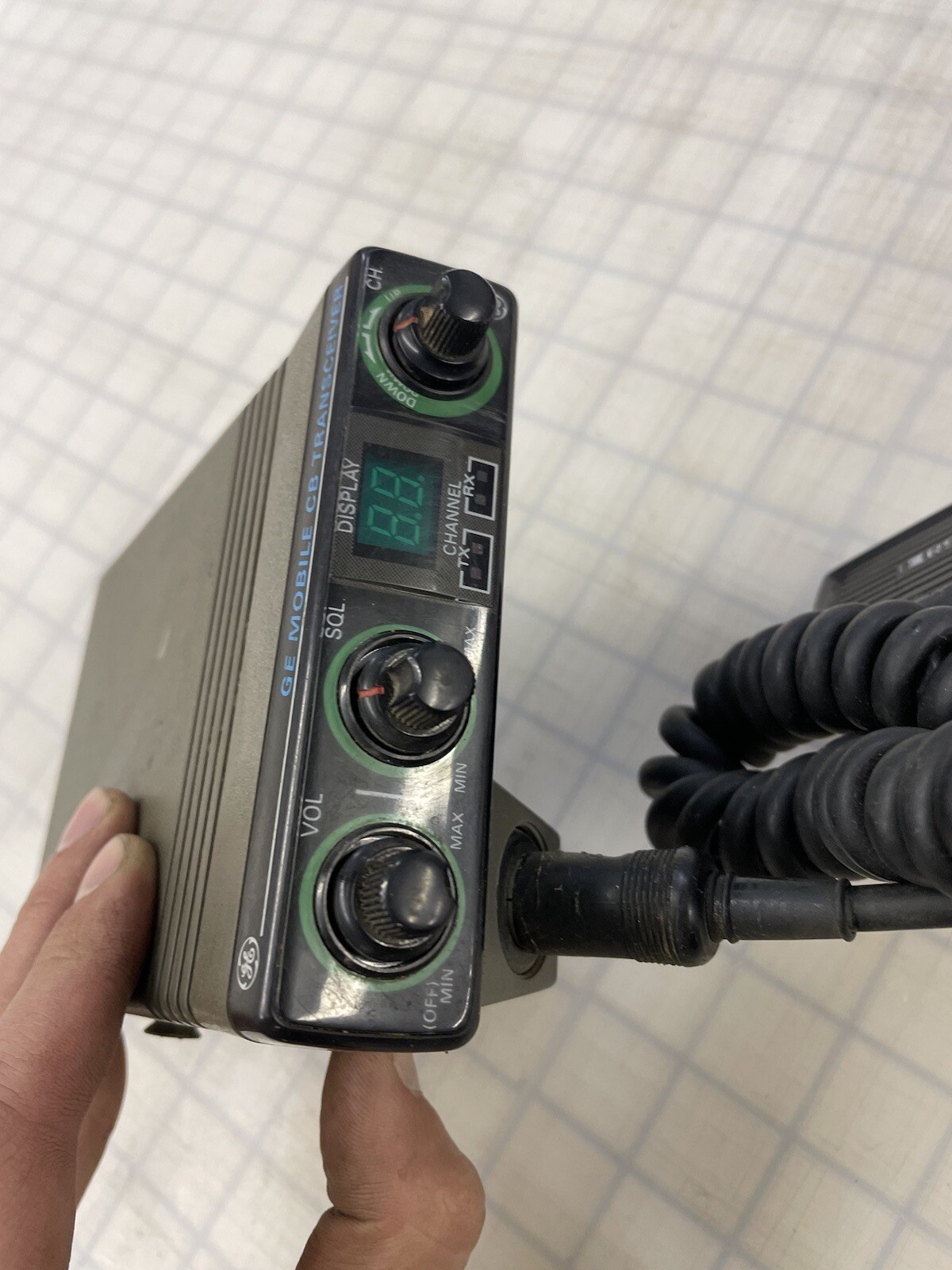 GE Super Compact Mobile 40 Channel CB Radio - Model 3-5809C | eBay