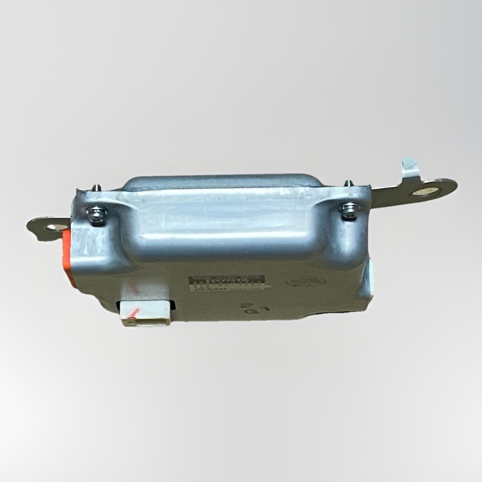 Toyota Camry Hybrid Voltage Sensor 89892-33020 | eBay